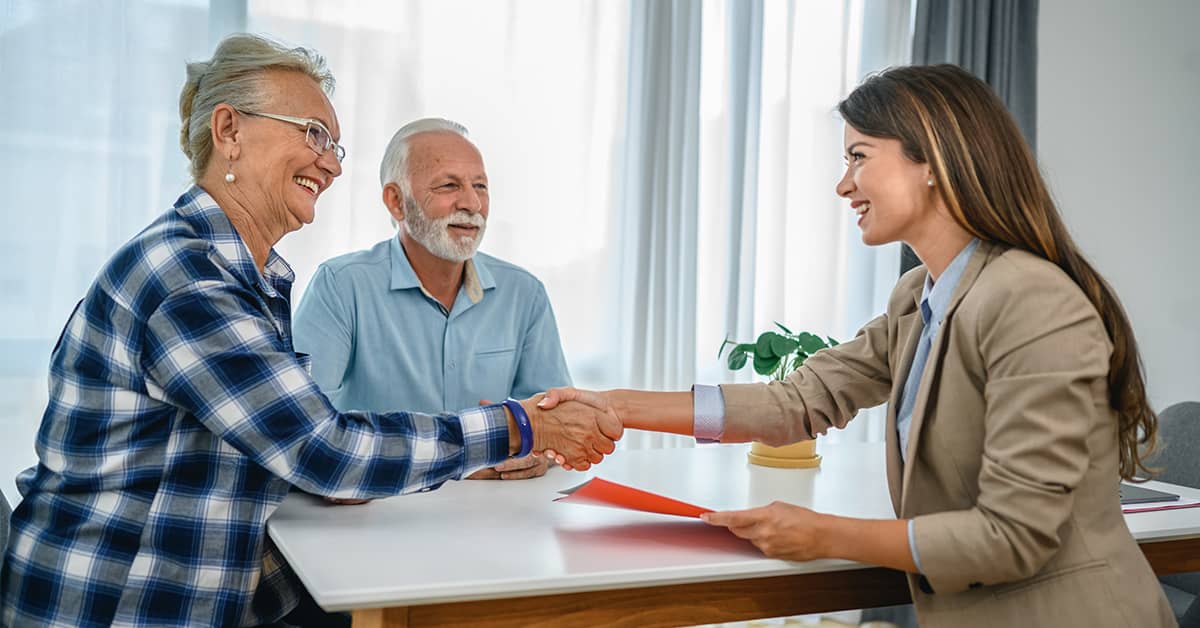 What Is A Life Insurance Agent? Why Do I Need One?