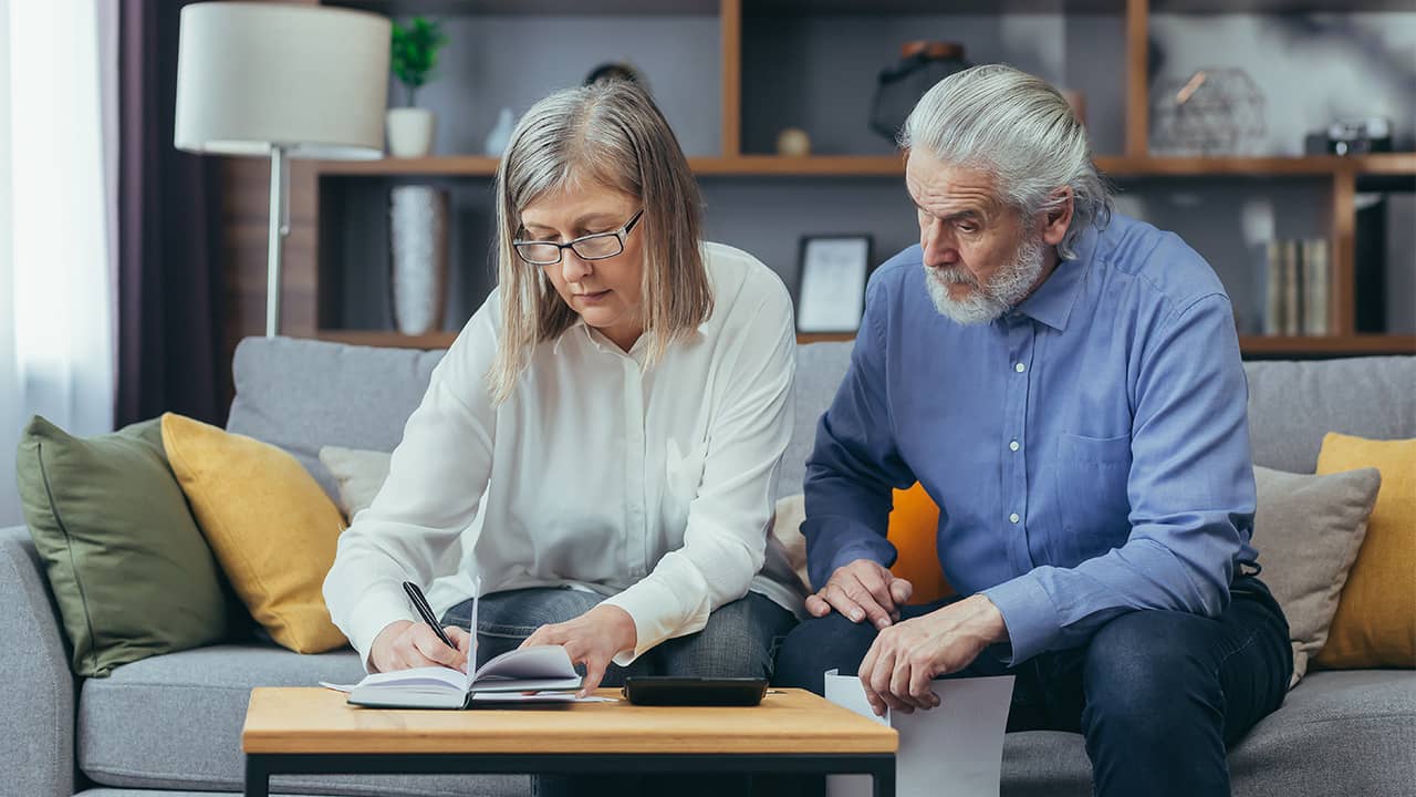 How to Create a Retirement Income Plan: A Guide