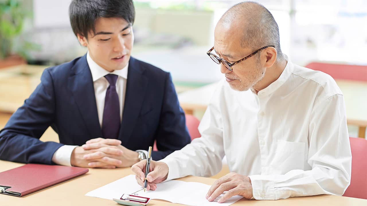 Life Insurance Replacement: A Smart Move or Costly Mistake?